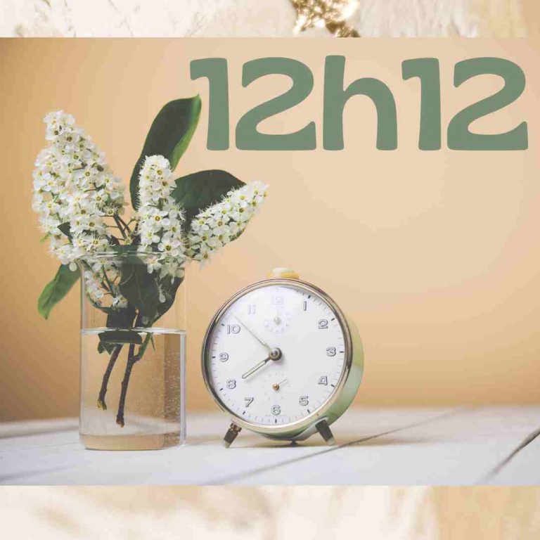 12h12 heure miroir : signification - Hello Karma